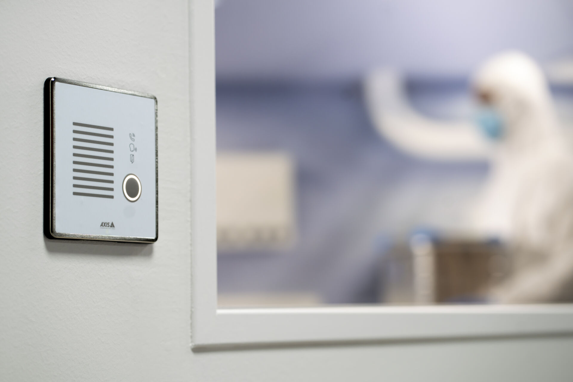 Krystalicznie czysty dźwięk - Interkom AXIS I7020 - DG ELPRO